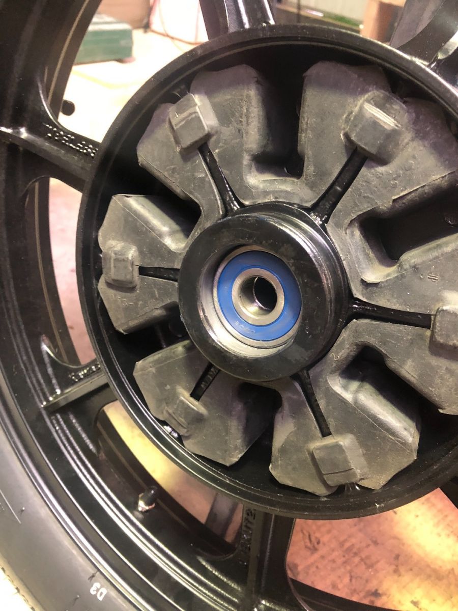 Cast aluminium wheel collar position - KZRider Forum - KZRider, KZ, Z1 ...