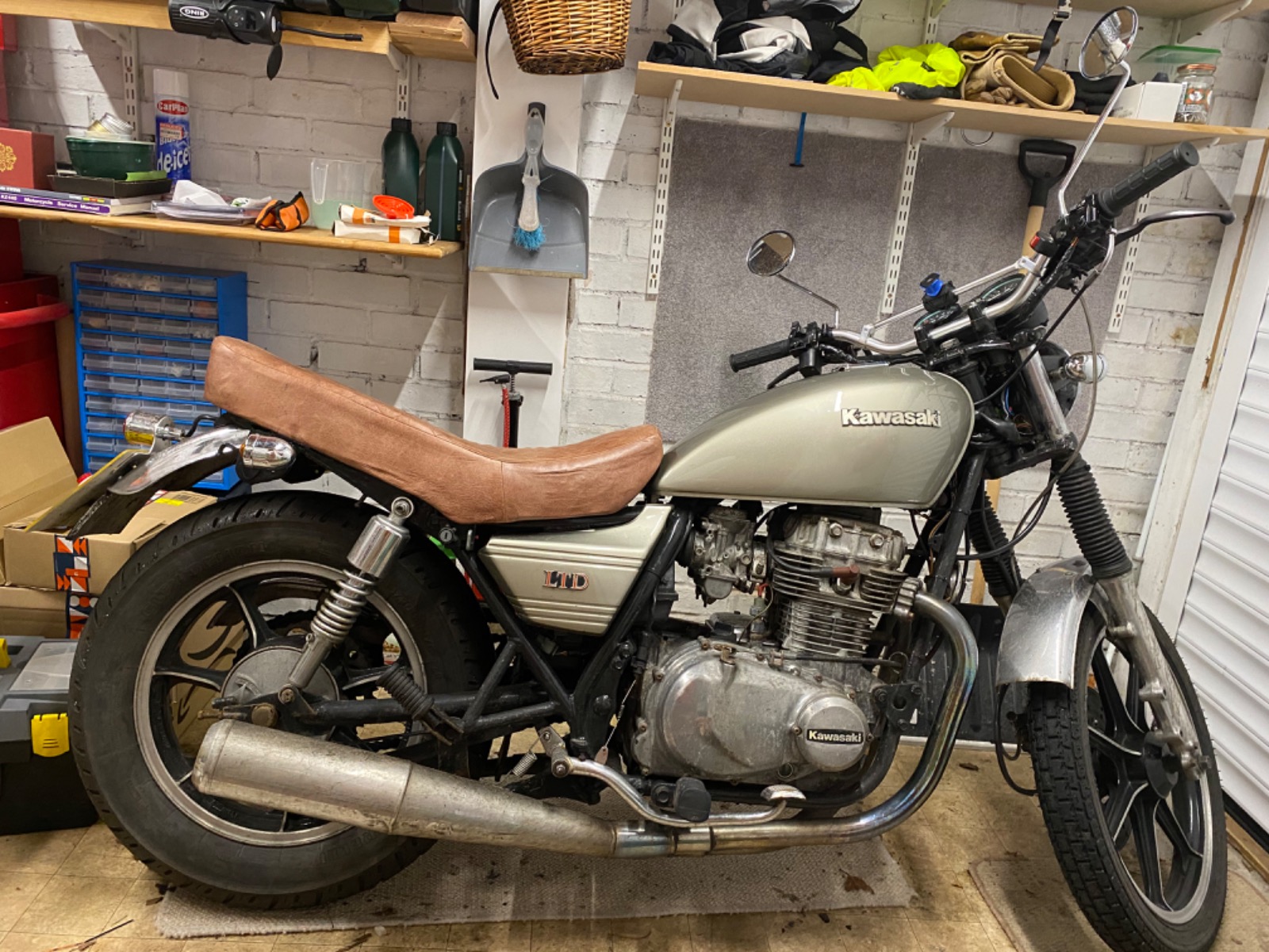 Helmet box for KZ440 - KZRider Forum - KZRider, KZ, Z1 & Z Motorcycle Enthusiast's Forum