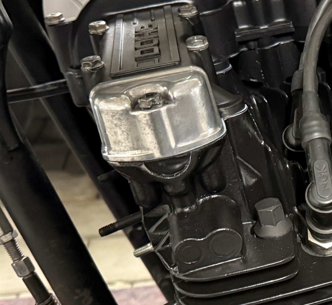 Looking for good cam end plugs (KZ750E) - KZRider Forum - KZRider, KZ ...